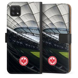 DeinDesign Galaxy A22 5G Handy Klapph&uuml;lle Handyh&uuml;lle aus Kunst Leder schwarz Flip Case Eintracht Frankfurt Official Licensed Product Stadium Sideflip mit langer 