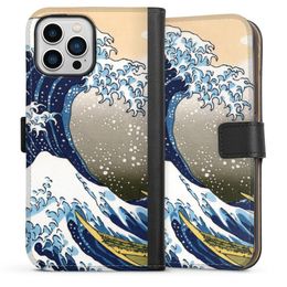DeinDesign iPhone 13 Pro Max Handy Klapph&uuml;lle Handyh&uuml;lle aus Kunst Leder schwarz Flip Case Katsushika Hokusai Die Gro&szlig;e Welle Vor Kanagawa Kunst Sideflip mit 