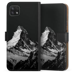 DeinDesign Galaxy A22 5G Handy Klapph&uuml;lle Handyh&uuml;lle aus Kunst Leder schwarz Flip Case Snow Mountain Mountain Top Sideflip mit langer Lasche