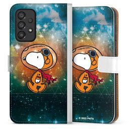 DeinDesign Galaxy A33 5G Handy Klapph&uuml;lle Handyh&uuml;lle aus Kunst Leder wei&szlig; Flip Case Official Licensed Product Astronaut Snoopy Sideflip mit Lasche