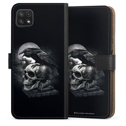 DeinDesign Galaxy A22 5G Handy Klapph&uuml;lle Handyh&uuml;lle aus Kunst Leder schwarz Flip Case Raven Skulls Skull Sideflip mit langer Lasche