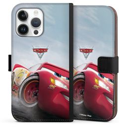 DeinDesign iPhone 14 Pro Max Handy Klapph&uuml;lle Handyh&uuml;lle aus Kunst Leder schwarz Flip Case Lightning Mcqueen 95 Official Licensed Product Cars Sideflip mit 