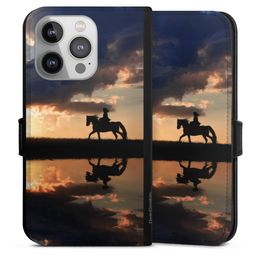 DeinDesign iPhone 14 Pro Handy Klapph&uuml;lle Handyh&uuml;lle aus Kunst Leder schwarz Flip Case Sunset Horseback Riding Horse Sideflip mit langer Lasche