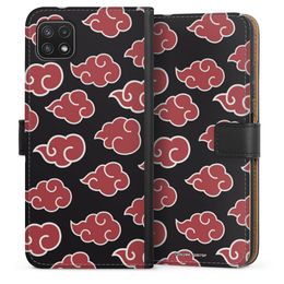 DeinDesign Galaxy A22 5G Handy Klapph&uuml;lle Handyh&uuml;lle aus Kunst Leder schwarz Flip Case Naruto Shippuden Pattern Akatsuki Sideflip mit langer Lasche