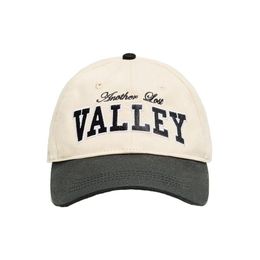 Bershka Cap 'VARSITY' female Beige size One Size