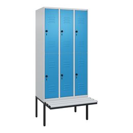 C+P Doppelstock-Spind Classic PLUS, Bank, 3 Abteile, 2120x900x815mm, 7035/5012 Verschluss Sicherheits-Drehriegel Sitzbanktyp auskragend Material Sitzf (0803407-30|S10109)