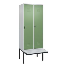 C+P Spind Classic PLUS, Bank, 2 Abteile, 2120x800x815mm, 7035/6011 Verschluss Sicherheits-Drehriegel 4 Garderobenhaken Dekor Banklatten RAL 7035 Lich (0800407-22|S10036)