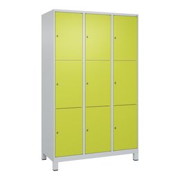 C+P Schlie&szlig;fachschrank Classic PLUS, F&uuml;&szlig;e, 3 Abteile, 1950x1200x500mm, 7035/0024 Innenh&ouml;he Gefach oben (oberes 599 mm Front 1108060 RDS Viridingr&uuml;n ; (080010-323|S10010)