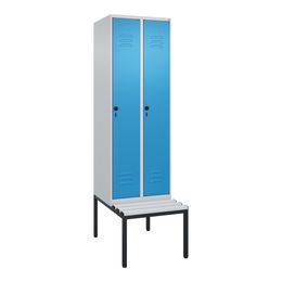 C+P Spind Classic PLUS, Bank, 2 Abteile, 2120x600x815mm, 7035/5012 Verschluss Sicherheits-Drehriegel 3 Garderobenhaken Dekor Banklatten RAL 7035 Lich (0800507-20|S10034)