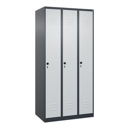 C+P Spind Classic PLUS, 3 Abteile, 1850x900x500mm, 7016/7035 Verschluss Sicherheits-Drehriegel 4 Garderobenhaken Trennwand mittig ; C + P M&ouml;belsysteme (080000-30F|S10025)