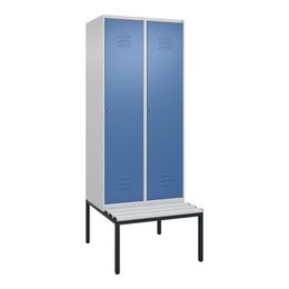 C+P Spind Classic PLUS, Bank, 2 Abteile, 2120x800x815mm, 7035/5023 Verschluss Zylinderschloss 4 Garderobenhaken Trennwand mittig Dekor Banklatten RAL (0800507-22F|S10020)