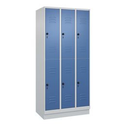C+P Doppelstock-Spind Classic PLUS, Sockel, 3 Abteile, 1950x900x500mm, 7035/5023 Front RAL 5023 Fernblau ; C + P M&ouml;belsysteme (080320-30|S10005)