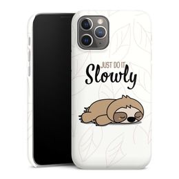 DeinDesign iPhone 12 Pro Handy Premium Case Smartphone Handyh&uuml;lle Schutzh&uuml;lle matt Animals Sloth Lazy Sunday Premium Case