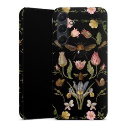 DeinDesign Galaxy A55 5G Handy Premium Case Smartphone Handyh&uuml;lle Schutzh&uuml;lle matt Flower Wreath Bee Blossom Premium Case