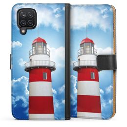 DeinDesign Galaxy A12 Handy Klapph&uuml;lle Handyh&uuml;lle aus Kunst Leder schwarz Flip Case Sky Lighthouse Cloud Sideflip mit langer Lasche