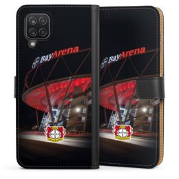 DeinDesign Galaxy A12 Handy Klapph&uuml;lle Handyh&uuml;lle aus Kunst Leder schwarz Flip Case Official Licensed Product Bayer 04 Leverkusen Stadium Sideflip mit langer 