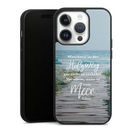 DeinDesign iPhone 14 Pro Handy Gallery Case Handyh&uuml;lle 9H Geh&auml;rtetes Glas R&uuml;ckseite H&uuml;lle Statement Beach Spruch Gallery Case