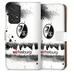 DeinDesign Galaxy A33 5G Handy Klapph&uuml;lle Handyh&uuml;lle aus Kunst Leder wei&szlig; Flip Case Logo Sc Freiburg Skyline Sideflip mit Lasche