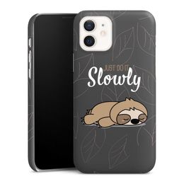 DeinDesign iPhone 12 Handy Premium Case Smartphone Handyh&uuml;lle Schutzh&uuml;lle matt Sloth Lazy Sunday Sayings Premium Case