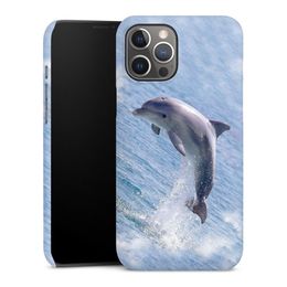 DeinDesign iPhone 12 Pro Max Handy Premium Case Smartphone Handyh&uuml;lle Schutzh&uuml;lle matt Wale Ocean Dolphin Premium Case