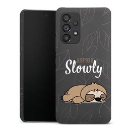 DeinDesign Galaxy A53 5G Handy Premium Case Smartphone Handyh&uuml;lle Schutzh&uuml;lle matt Lazy Sunday Sayings Sloth Premium Case