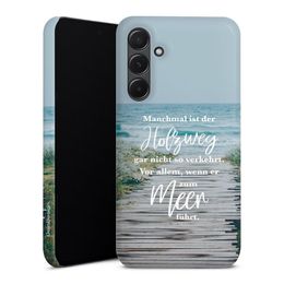 DeinDesign Galaxy A35 5G Handy Premium Case Smartphone Handyh&uuml;lle Schutzh&uuml;lle gl&auml;nzend Statement Beach Spruch Premium Case