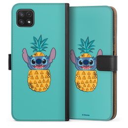 DeinDesign Galaxy A22 5G Handy Klapph&uuml;lle Handyh&uuml;lle aus Kunst Leder schwarz Flip Case Pineapple Lilo & Stitch Disney Sideflip mit langer Lasche