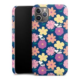 DeinDesign iPhone 12 Pro Handy Premium Case Smartphone Handyh&uuml;lle Schutzh&uuml;lle gl&auml;nzend Muster Snoopy Flowers Premium Case