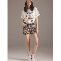 Trendyol Shorts Damen Größe 38 beige / schwarz