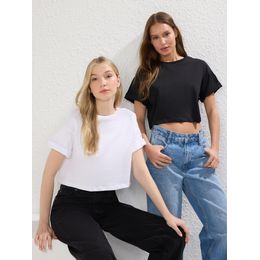 Trendyol T-Shirt Damen Gr&ouml;&szlig;e XS schwarz / wei&szlig;