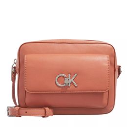 Calvin Klein Crossbody Bags - Re-Lock Camera Bag W/Flap - Gr. unisize - in Orange - f&uuml;r Damen