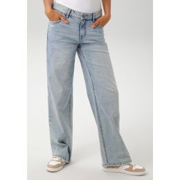 Straight-Jeans Aniston CASUAL, Damen, Gr. 44, N-Gr, blau (bleched), Denim/Jeans, Obermaterial: 81% Baumwolle, 17% Polyester, 2% Elasthan, Destroyed-Effekte, figurumspielend lang, Jeans Straight-Jeans, mit trendig weitem Bein, Topseller