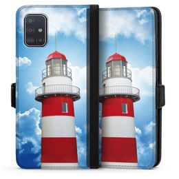 DeinDesign Galaxy A51 Handy Klapph&uuml;lle Handyh&uuml;lle aus Kunst Leder schwarz Flip Case Cloud Lighthouse Sky Sideflip mit Lasche