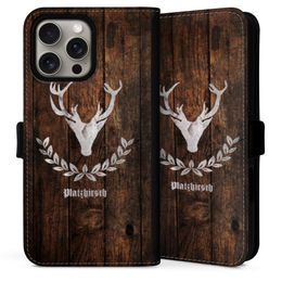 DeinDesign iPhone 16 Pro Handy Klapph&uuml;lle Handyh&uuml;lle aus Kunst Leder schwarz Flip Case Wooden Look Deer Wood Sideflip mit Lasche