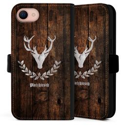 DeinDesign iPhone 16e Handy Klapph&uuml;lle Handyh&uuml;lle aus Kunst Leder schwarz Flip Case Wooden Look Deer Wood Sideflip mit Lasche