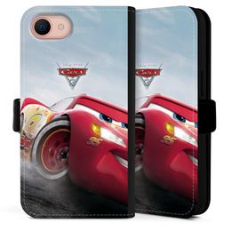 DeinDesign iPhone 16e Handy Klapph&uuml;lle Handyh&uuml;lle aus Kunst Leder schwarz Flip Case Lightning Mcqueen 95 Official Licensed Product Cars Sideflip mit Lasche