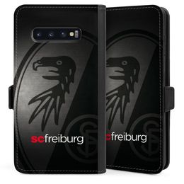 DeinDesign Galaxy S10 Plus Handy Klapph&uuml;lle Handyh&uuml;lle aus Kunst Leder schwarz Flip Case Official Licensed Product Sc Freiburg Metallic Look Sideflip mit Lasche