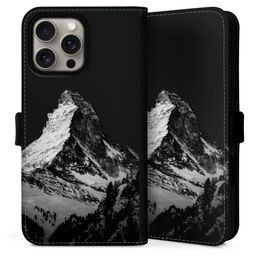 DeinDesign iPhone 16 Pro Handy Klapph&uuml;lle Handyh&uuml;lle aus Kunst Leder schwarz Flip Case Mountain Snow Mountain Top Sideflip mit Lasche