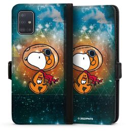 DeinDesign Galaxy A51 Handy Klapph&uuml;lle Handyh&uuml;lle aus Kunst Leder schwarz Flip Case Official Licensed Product Snoopy Astronaut Sideflip mit Lasche