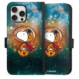 DeinDesign iPhone 15 Pro Max Handy Klapph&uuml;lle Handyh&uuml;lle aus Kunst Leder schwarz Flip Case Official Licensed Product Snoopy Astronaut Sideflip mit Lasche