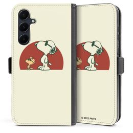 DeinDesign Galaxy A35 5G Handy Klapph&uuml;lle Handyh&uuml;lle aus Kunst Leder schwarz Flip Case Snoopy Official Licensed Product Kindheit Sideflip mit Lasche