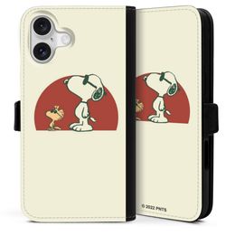 DeinDesign iPhone 16 Plus Handy Klapph&uuml;lle Handyh&uuml;lle aus Kunst Leder schwarz Flip Case Snoopy Official Licensed Product Kindheit Sideflip mit Lasche