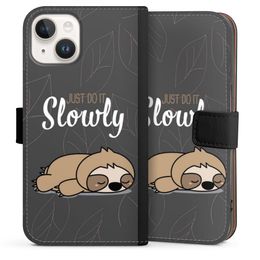 DeinDesign iPhone 14 Handy Klapph&uuml;lle Handyh&uuml;lle aus Kunst Leder schwarz Flip Case Sloth Lazy Sunday Sayings Sideflip mit Lasche