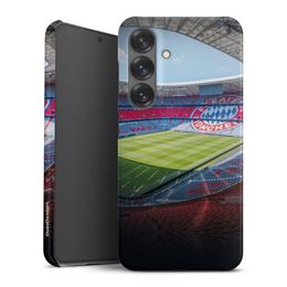 DeinDesign Galaxy S25 Handy Premium Case Smartphone Handyh&uuml;lle Schutzh&uuml;lle matt Fcb Fc Bayern M&uuml;nchen Stadium Premium Case