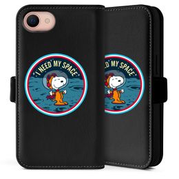 DeinDesign iPhone 16e Handy Klapph&uuml;lle Handyh&uuml;lle aus Kunst Leder schwarz Flip Case Peanuts Weltall Snoopy Sideflip mit Lasche