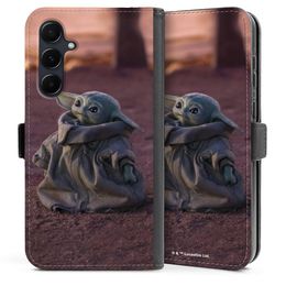 DeinDesign Galaxy A35 5G Handy Klapph&uuml;lle Handyh&uuml;lle aus Kunst Leder schwarz Flip Case The Child Star Wars Baby Yoda Sideflip mit Lasche