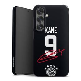 DeinDesign Galaxy S25 Handy Premium Case Smartphone Handyh&uuml;lle Schutzh&uuml;lle gl&auml;nzend Fc Bayern M&uuml;nchen Harry Kane Jersey Premium Case