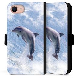 DeinDesign iPhone 16e Handy Klapph&uuml;lle Handyh&uuml;lle aus Kunst Leder schwarz Flip Case Wale Ocean Dolphin Sideflip mit Lasche