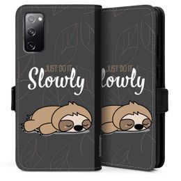 DeinDesign Galaxy S20 Handy Klapph&uuml;lle Handyh&uuml;lle aus Kunst Leder schwarz Flip Case Sloth Lazy Sunday Sayings Sideflip mit Lasche