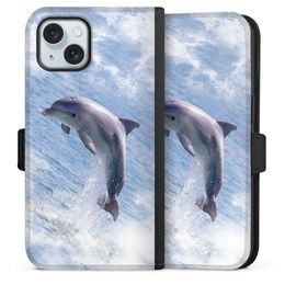 DeinDesign iPhone 15 Handy Klapph&uuml;lle Handyh&uuml;lle aus Kunst Leder schwarz Flip Case Wale Ocean Dolphin Sideflip mit Lasche
